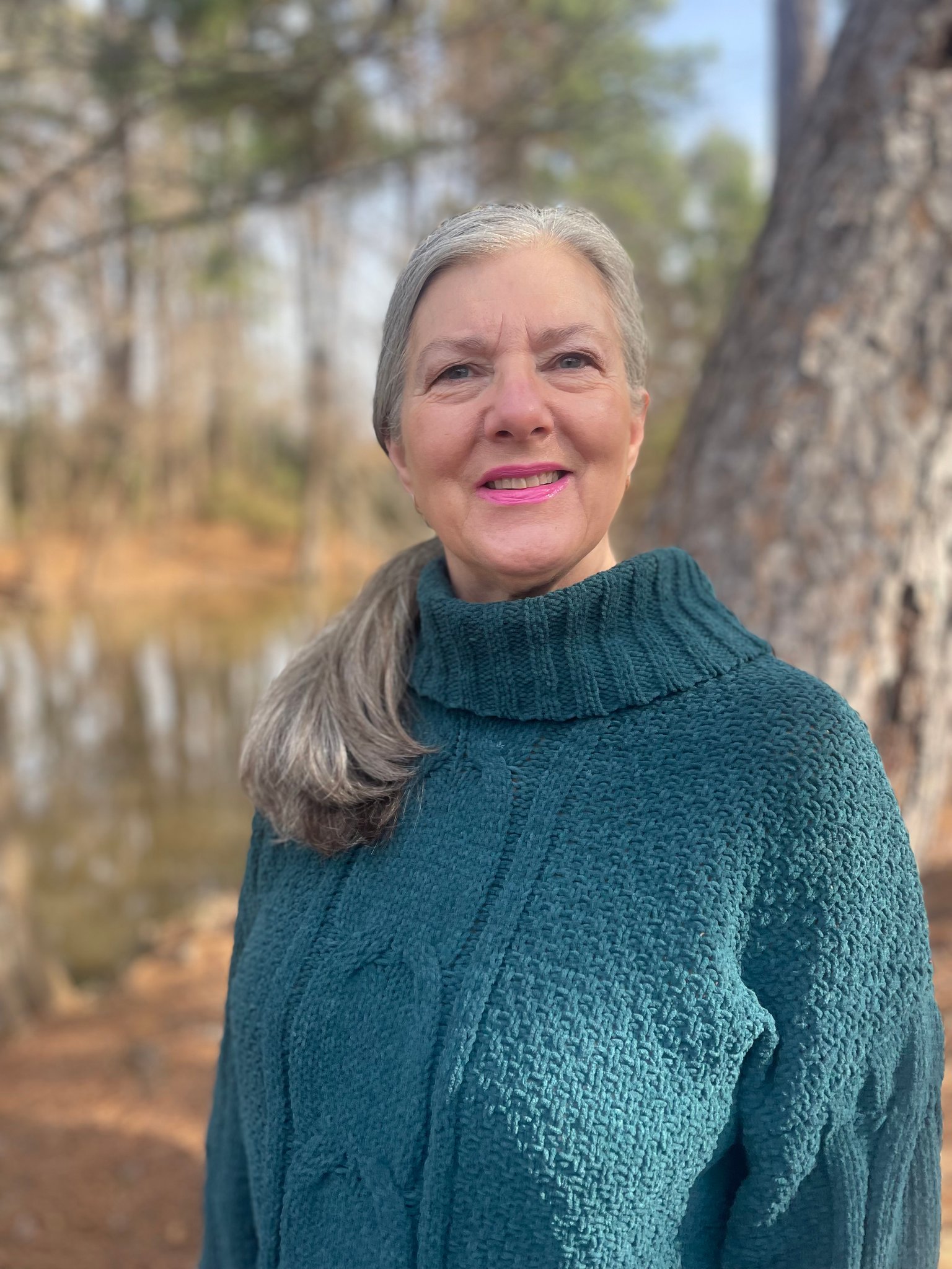 Elizabeth Mooney | Profile | FOREVER.com