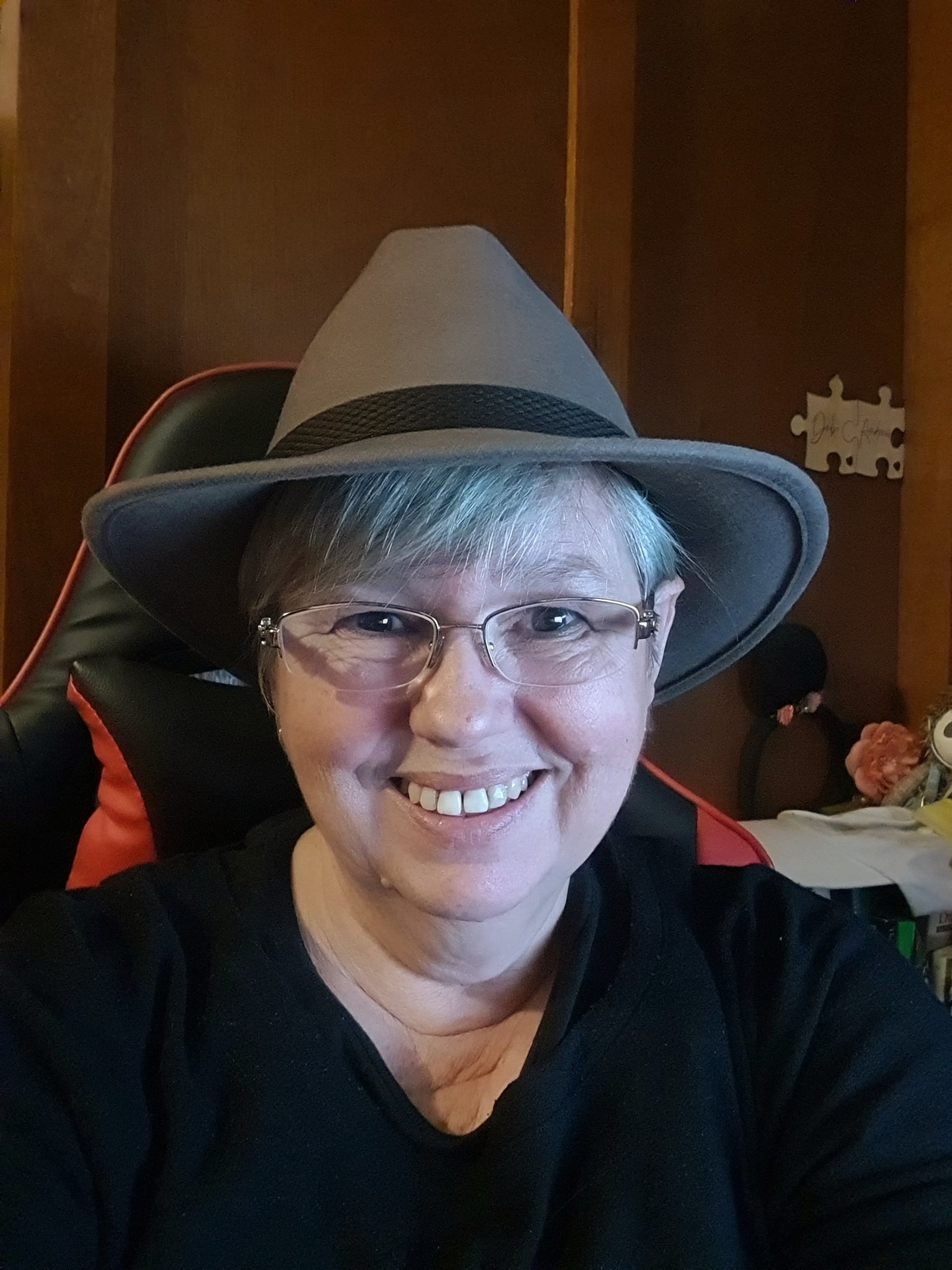 Deb Hunt | Profile | FOREVER.com